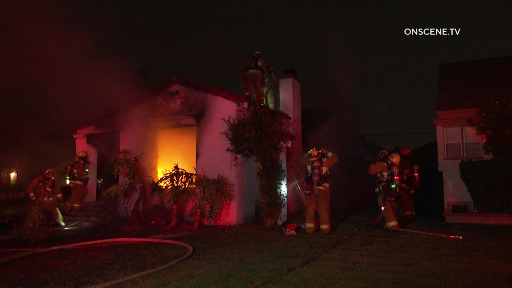 Inglewood: Fire Destroys Home Early Thanksgiving Morning – ONSCENE.TV